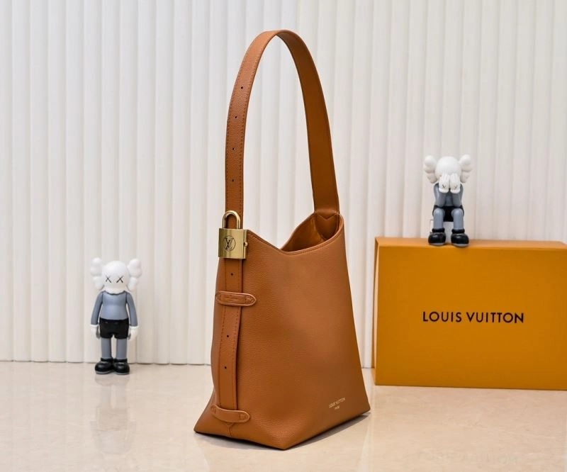 Low-cost Louis Vuitton Hobo Bags
