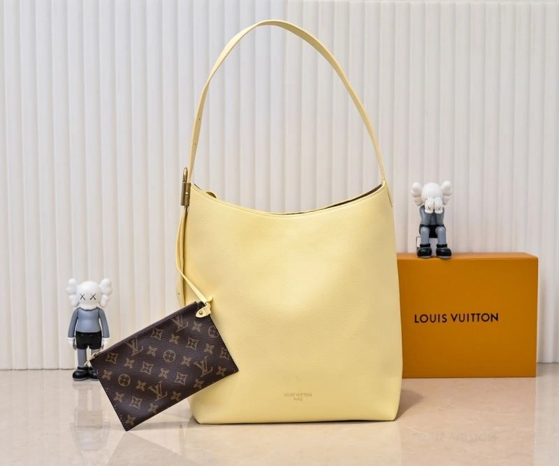 Louis Vuitton Hobo Bags