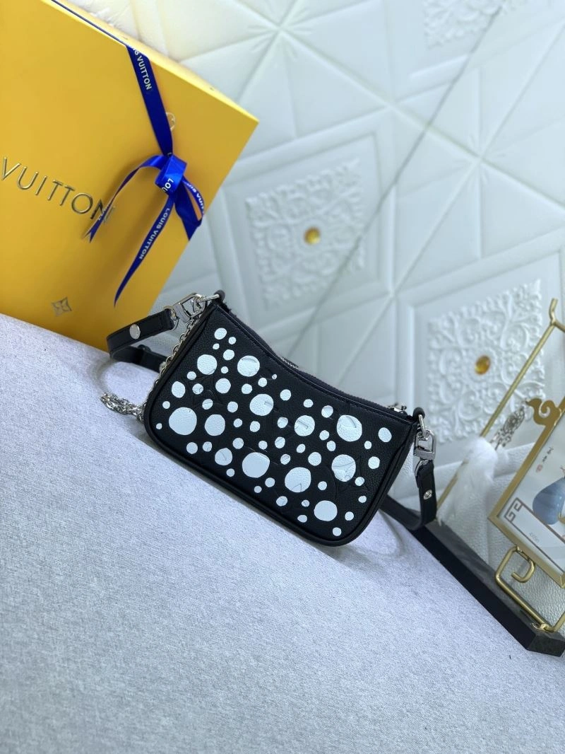 Precise copy Louis Vuitton Hobo Bags