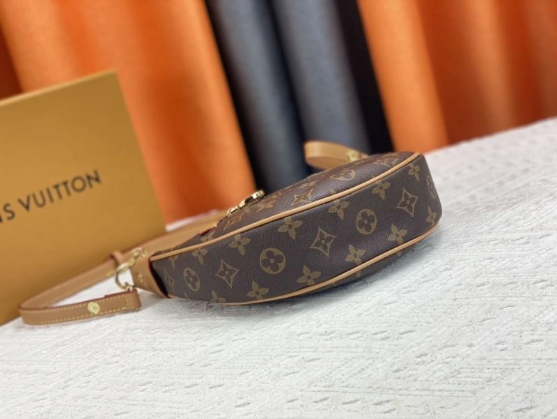 Factory-made Louis Vuitton Hobo Bags