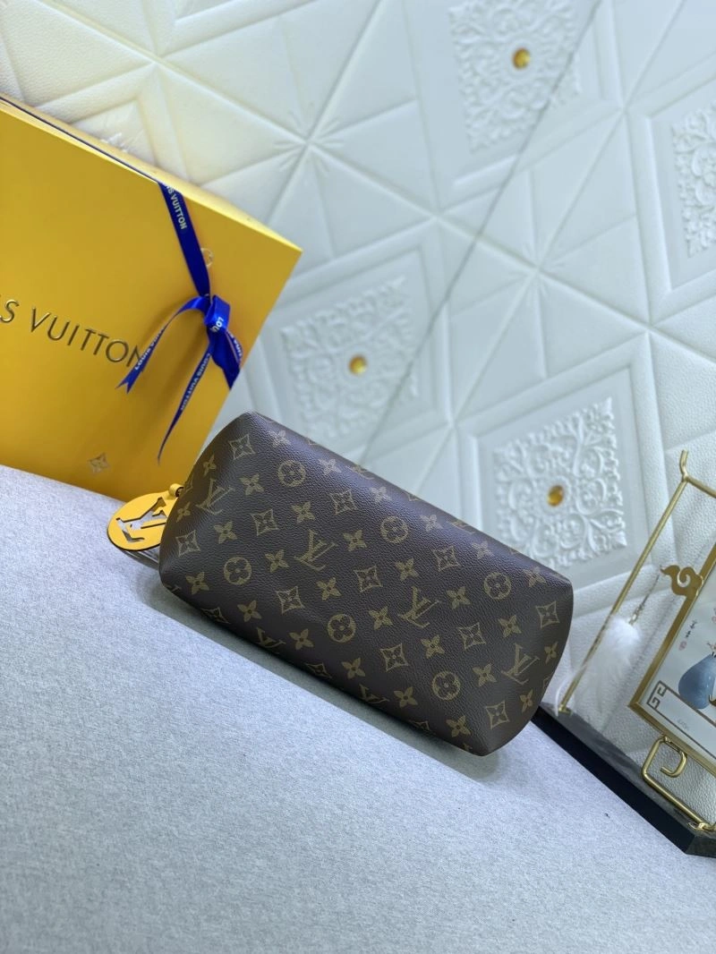 Mirror quality Louis Vuitton Hobo Bags