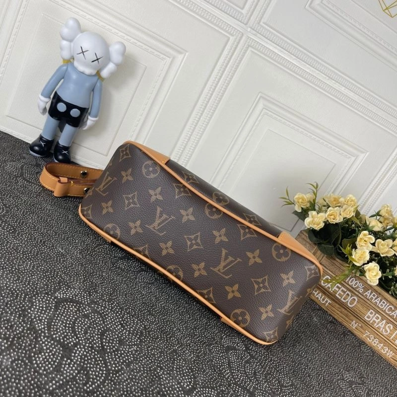 High accuracy Louis Vuitton Hobo Bags