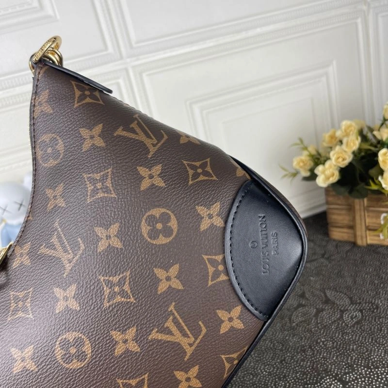 Exact replica Louis Vuitton Hobo Bags