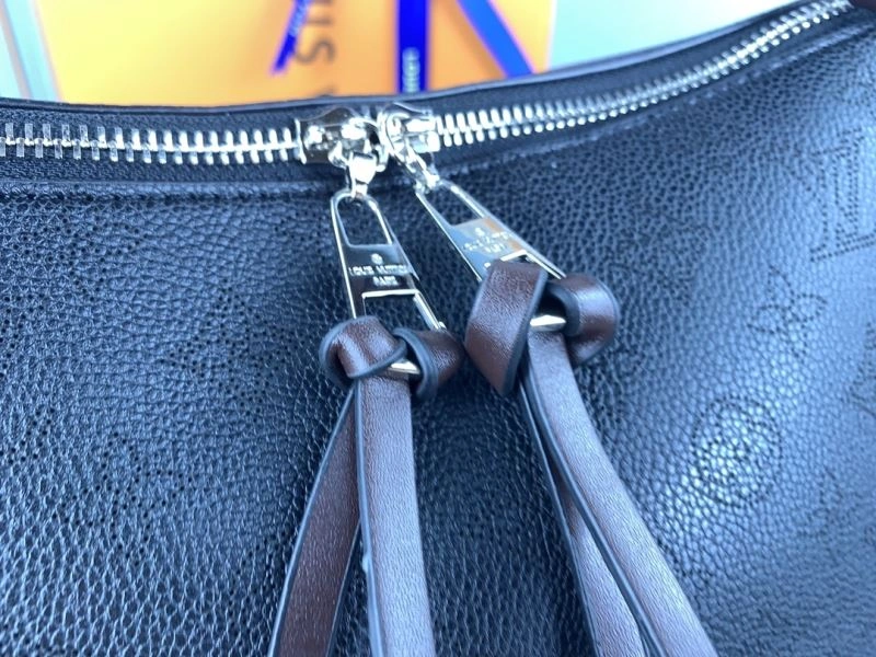 1:1 copy Louis Vuitton Hobo Bags