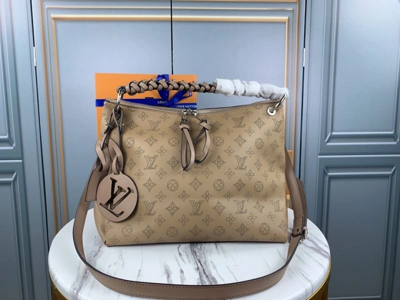 Louis Vuitton Hobo Bags