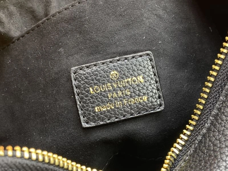 Factory-made Louis Vuitton Hobo Bags