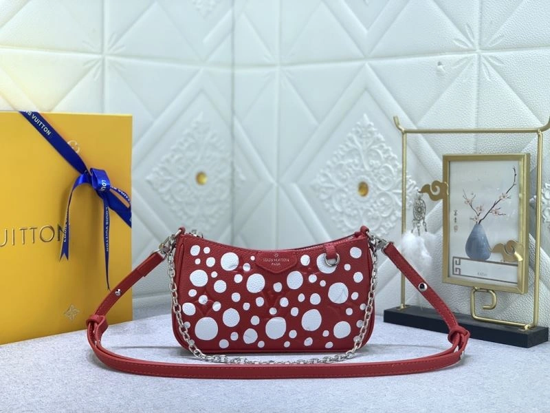 Louis Vuitton Hobo Bags
