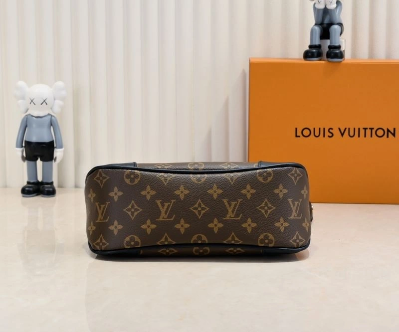 Exact replica Louis Vuitton Hobo Bags