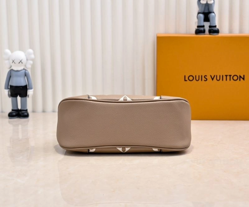 Brand-authenticated Louis Vuitton Hobo Bags
