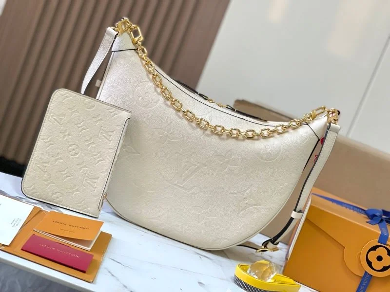 Louis Vuitton Hobo Bags