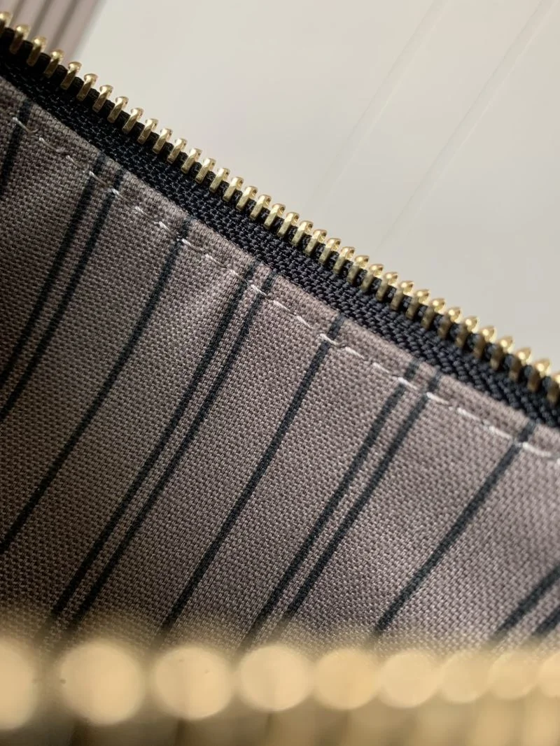 Authentic Louis Vuitton Hobo Bags