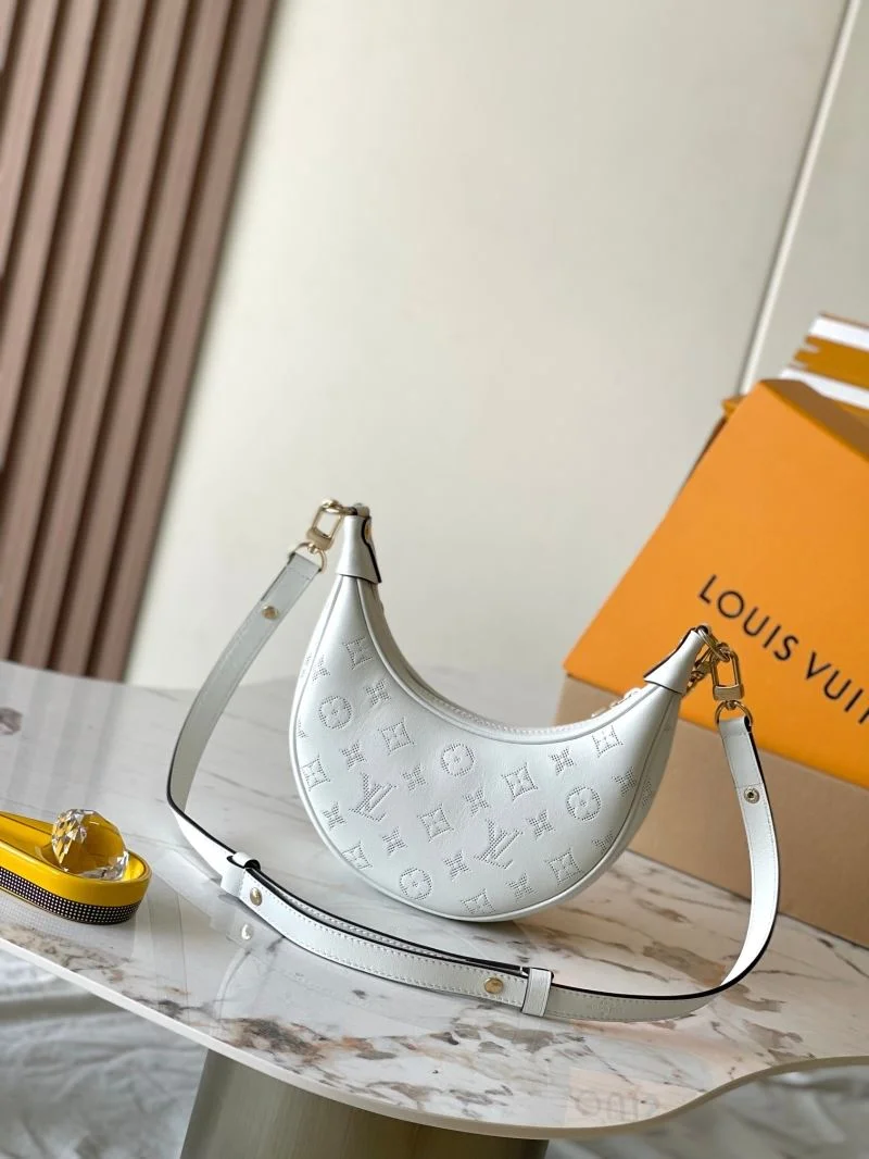 Reasonably priced Louis Vuitton Hobo Bags