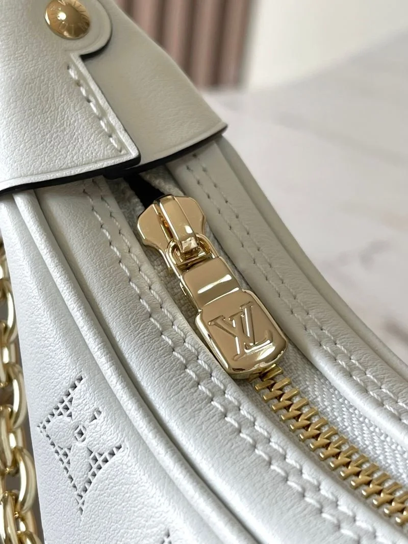 Reasonably priced Louis Vuitton Hobo Bags
