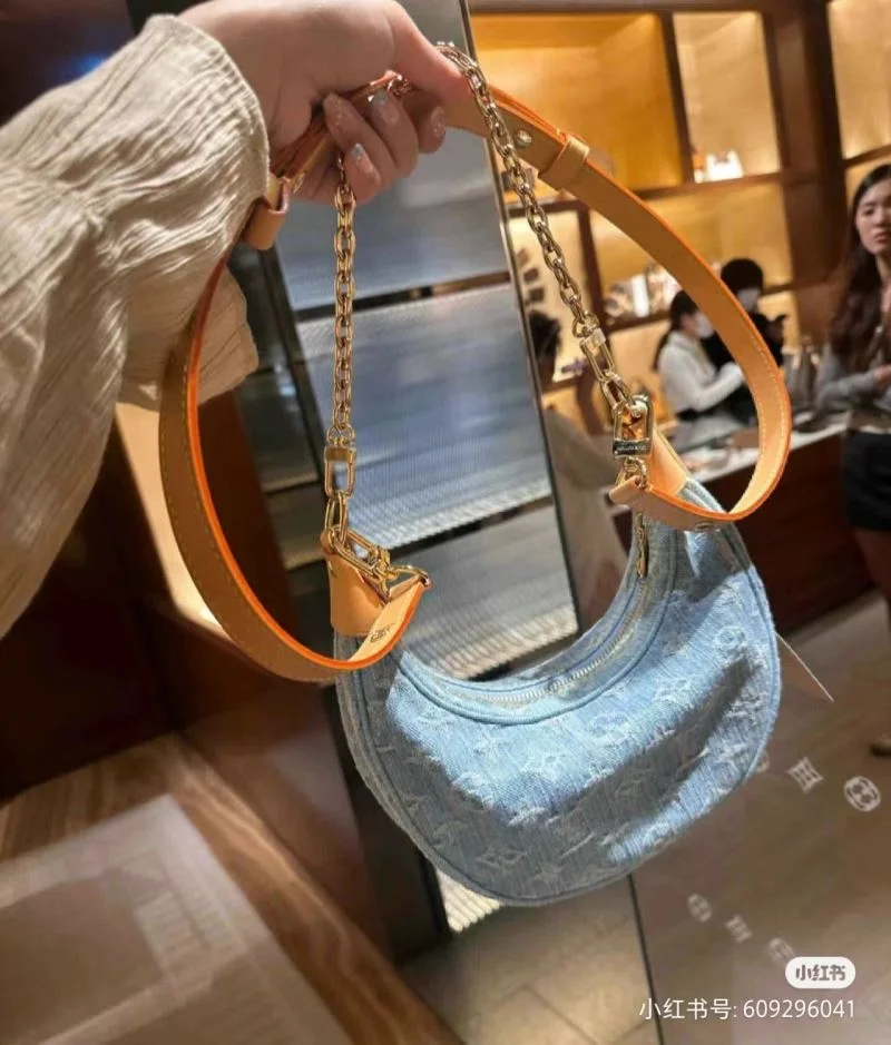 Discounted Louis Vuitton Hobo Bags