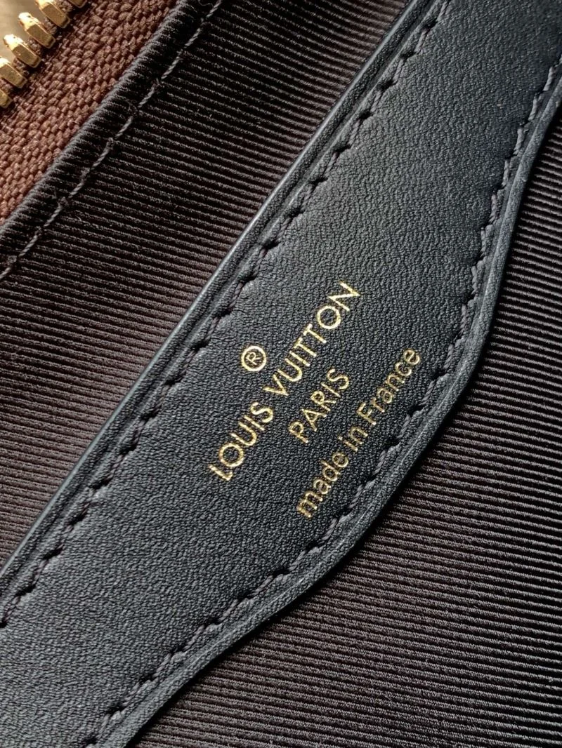 Precise copy Louis Vuitton Hobo Bags