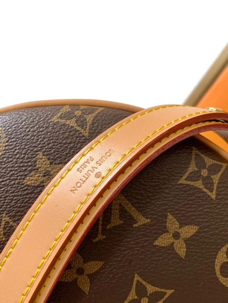 Factory-made Louis Vuitton Hobo Bags
