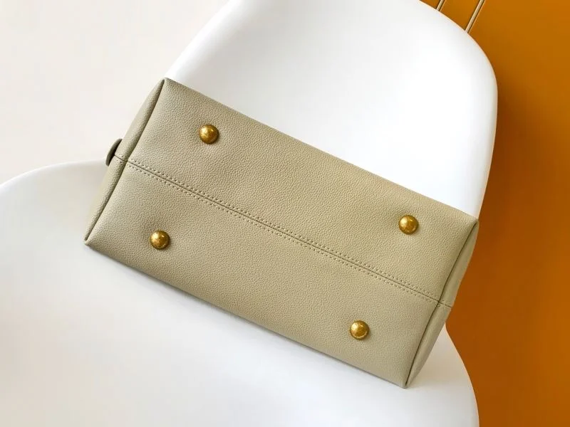 Brand-authenticated Louis Vuitton Hobo Bags
