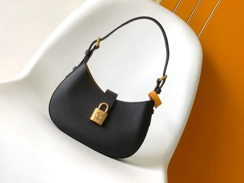 Louis Vuitton Hobo Bags