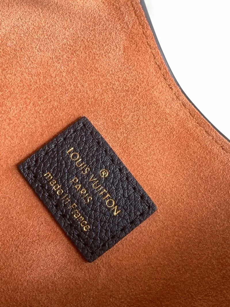 Reasonably priced Louis Vuitton Hobo Bags