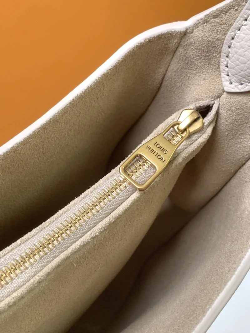 Official Louis Vuitton Hobo Bags