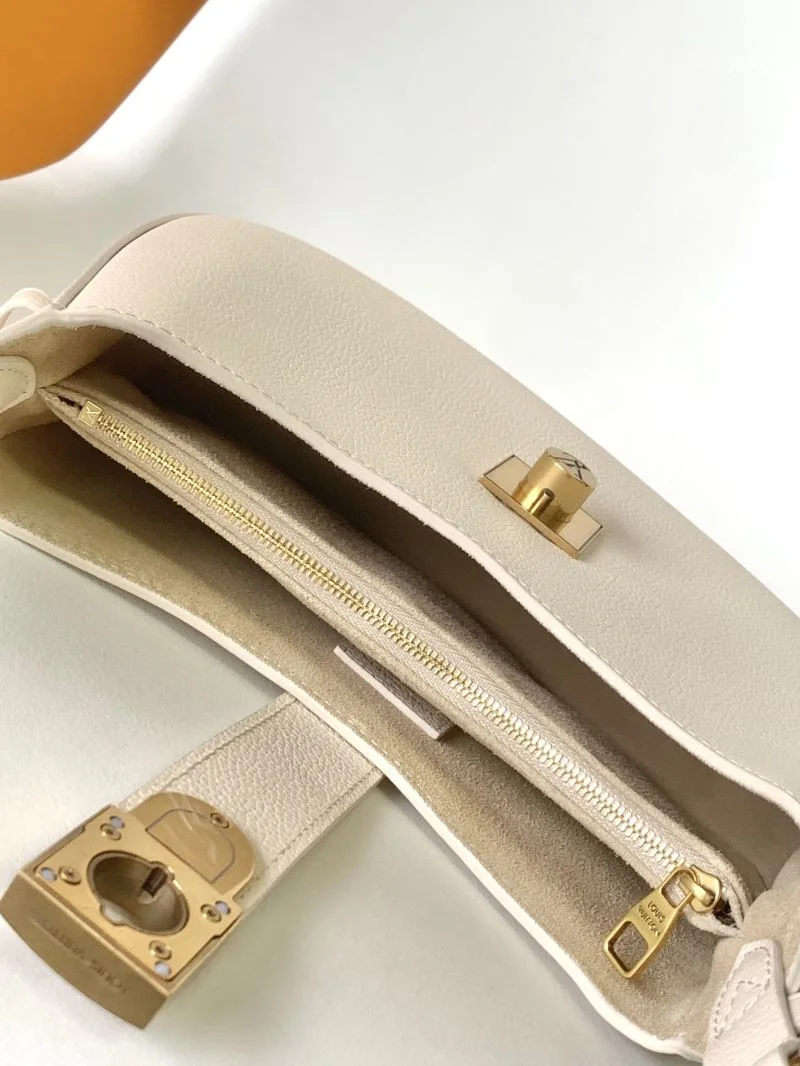 Official Louis Vuitton Hobo Bags