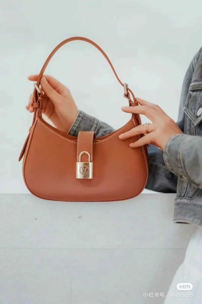Authentic Louis Vuitton Hobo Bags