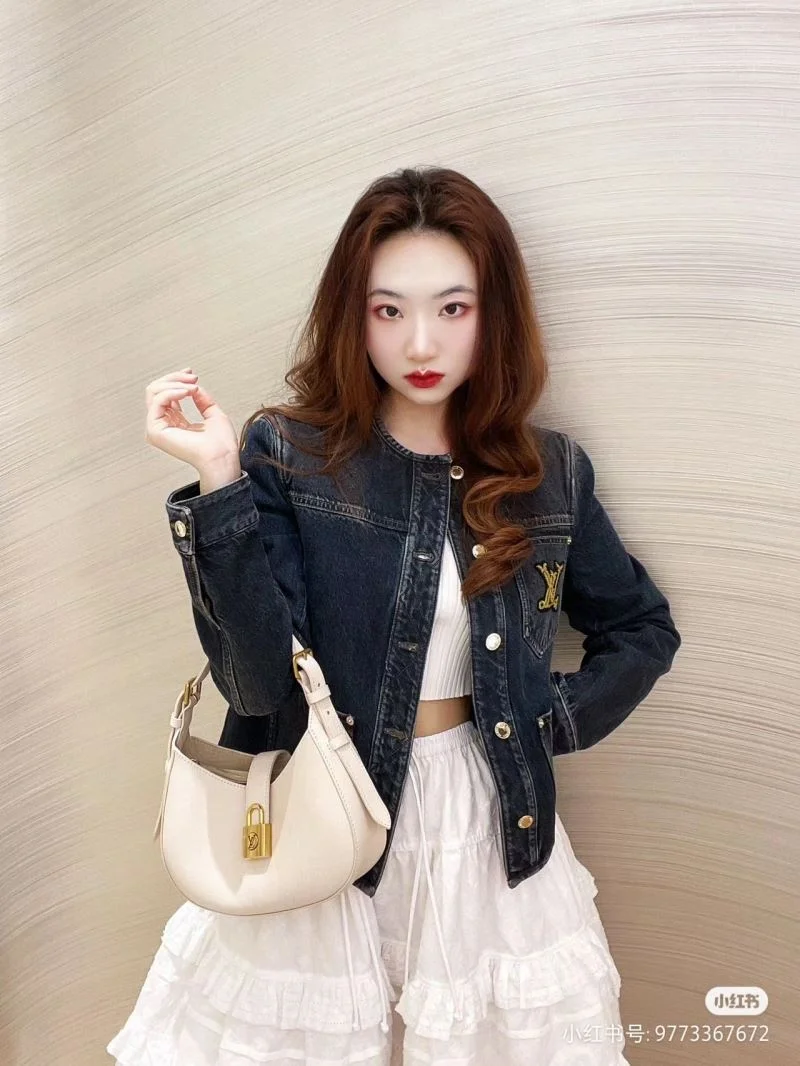High accuracy Louis Vuitton Hobo Bags