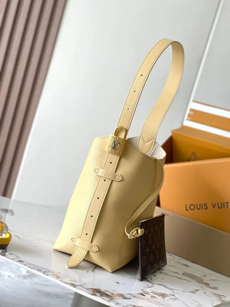Value-priced Louis Vuitton Hobo Bags