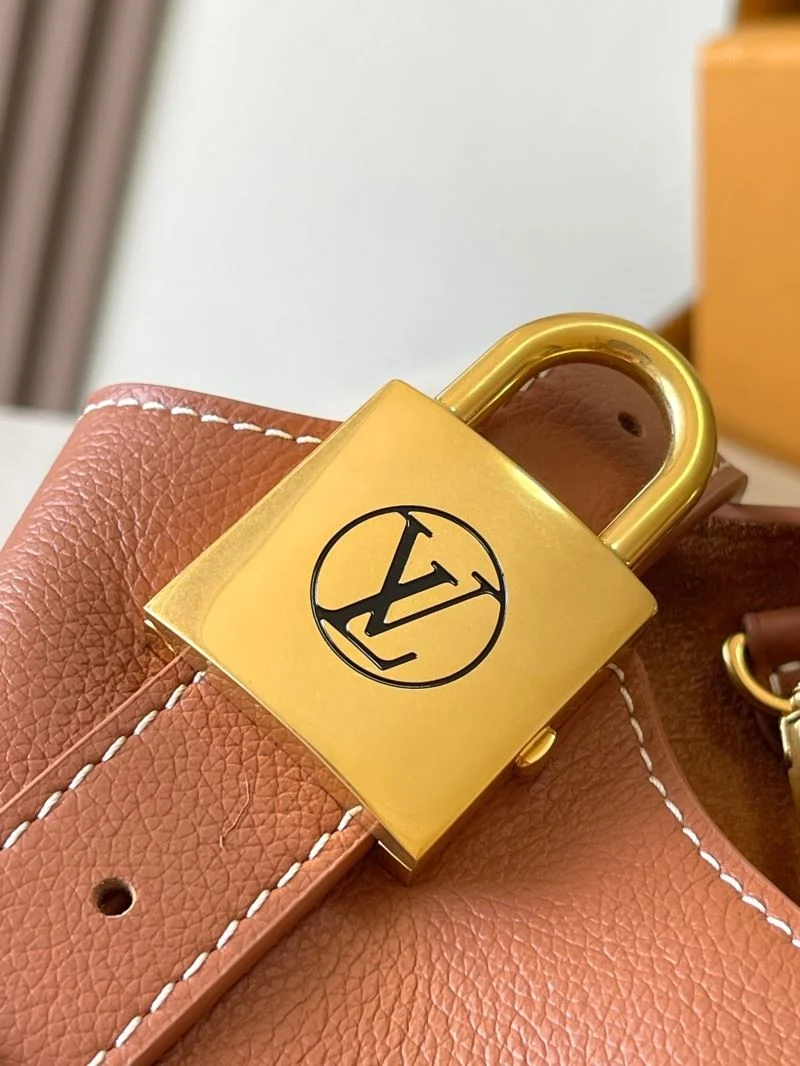 Discounted Louis Vuitton Hobo Bags