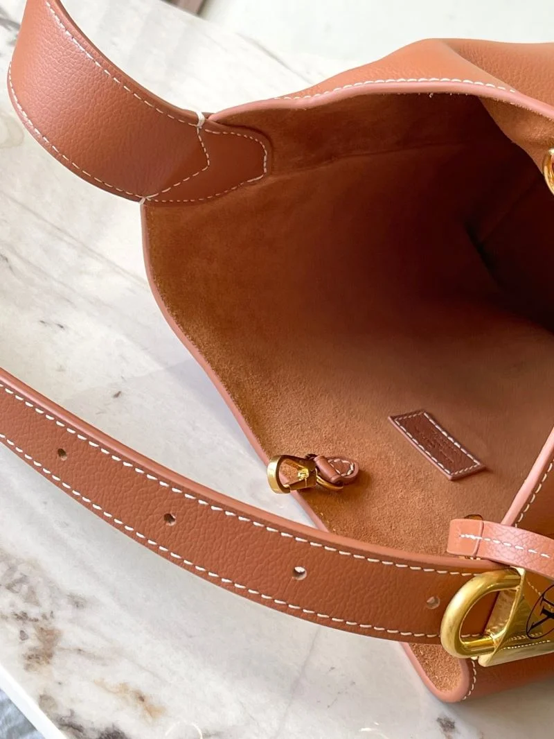 Discounted Louis Vuitton Hobo Bags