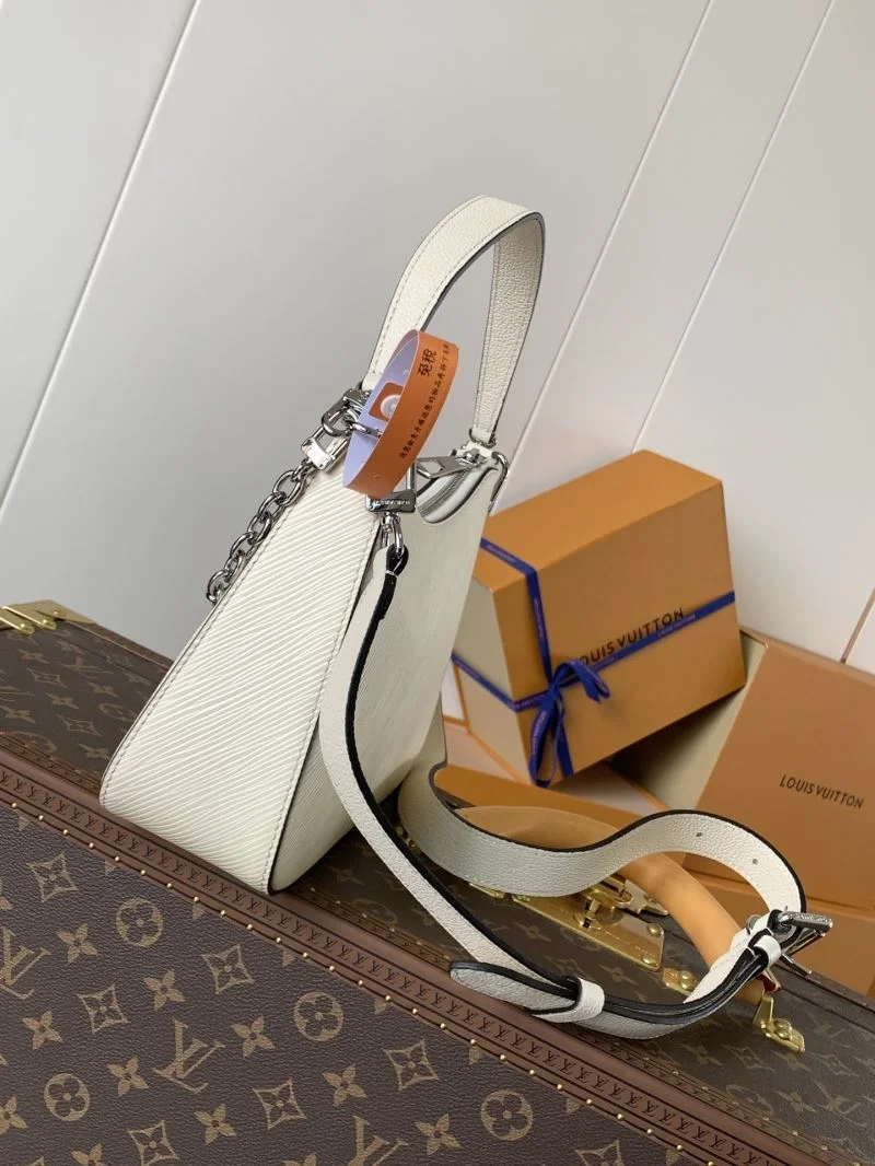 Indistinguishable Louis Vuitton Hobo Bags