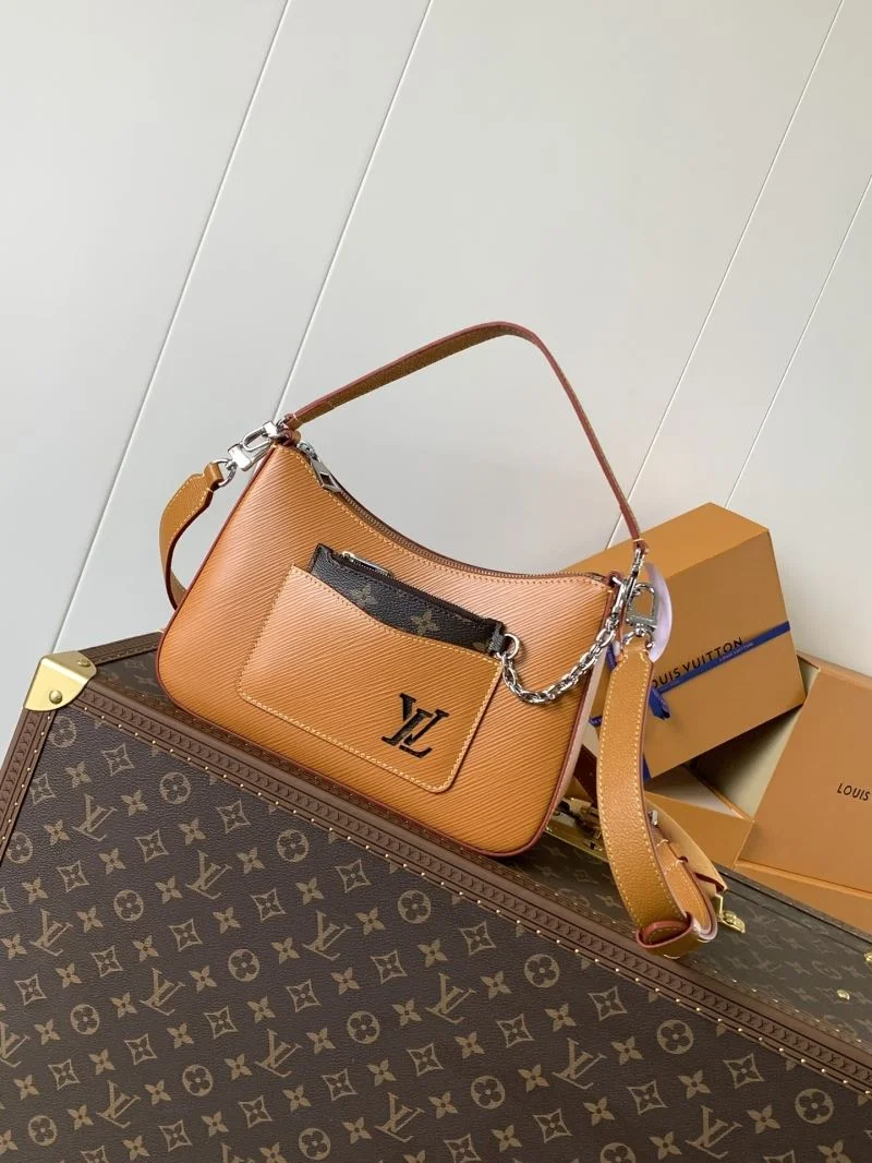 Louis Vuitton Hobo Bags