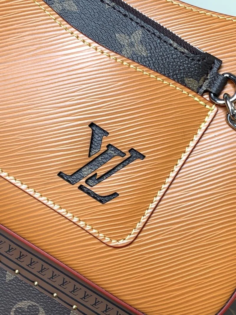 Mirror quality Louis Vuitton Hobo Bags