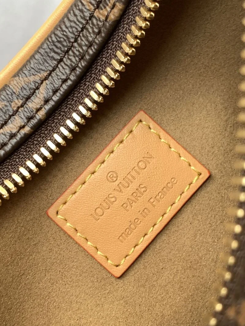 High accuracy Louis Vuitton Hobo Bags