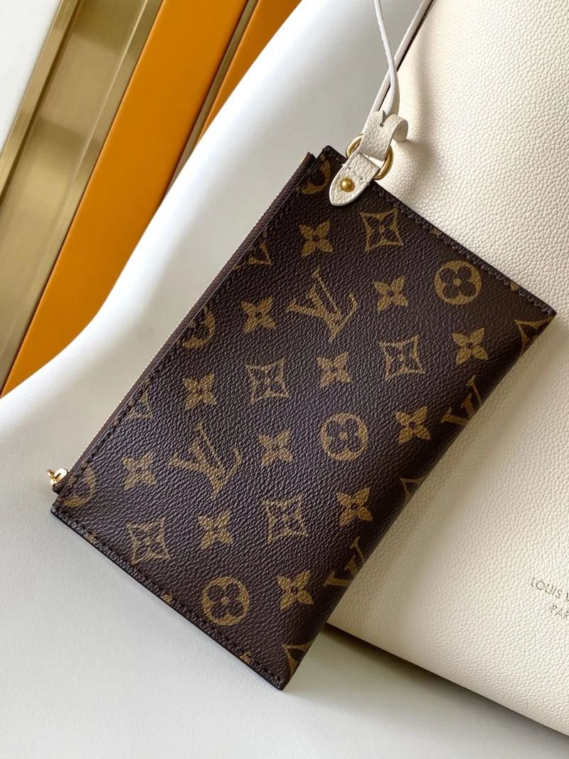 Precise copy Louis Vuitton Hobo Bags