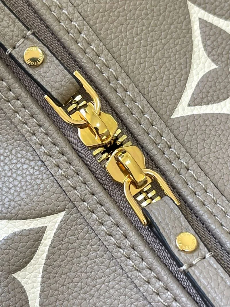 Cut-rate Louis Vuitton Hobo Bags