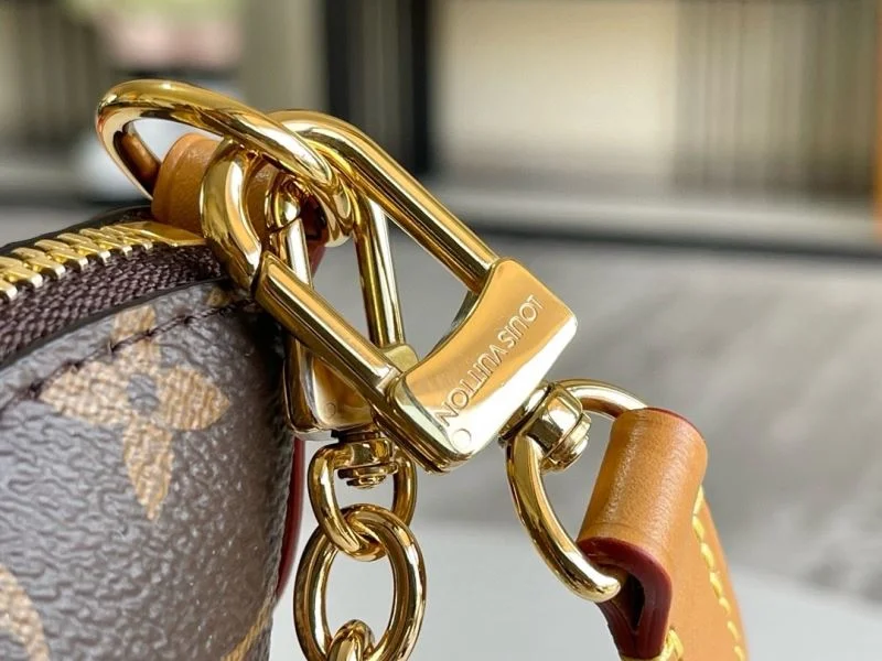 Official Louis Vuitton Hobo Bags