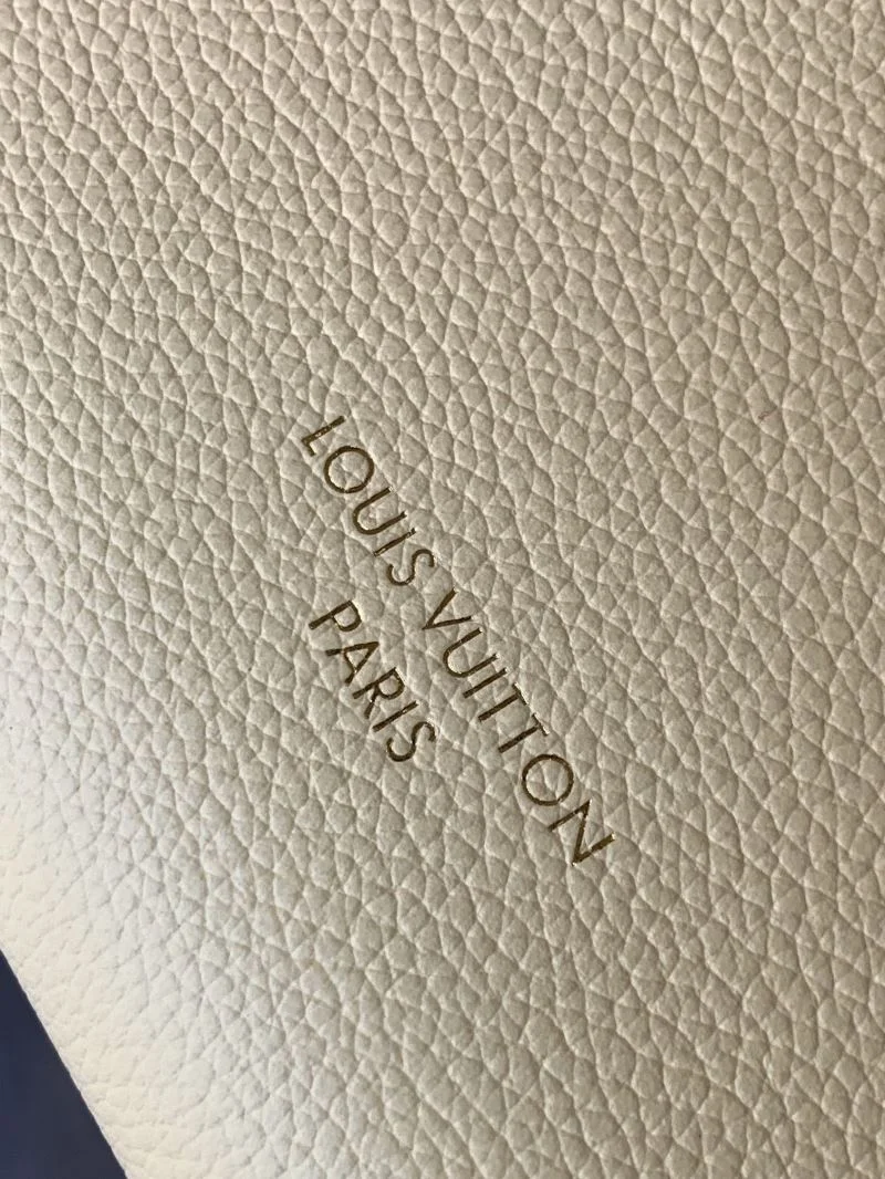 Mirror quality Louis Vuitton Hobo Bags