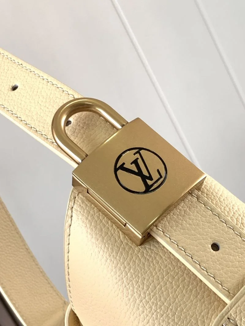 Mirror quality Louis Vuitton Hobo Bags