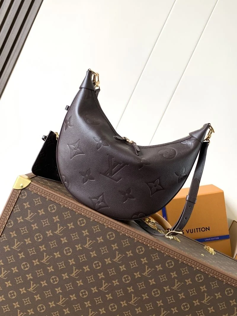 Louis Vuitton Hobo Bags