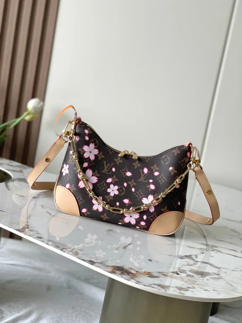 Louis Vuitton Hobo Bags