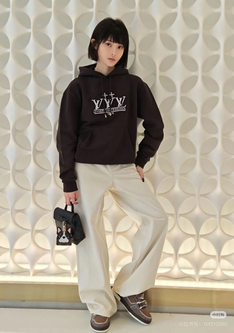 Brand-authenticated Louis Vuitton Hoodies