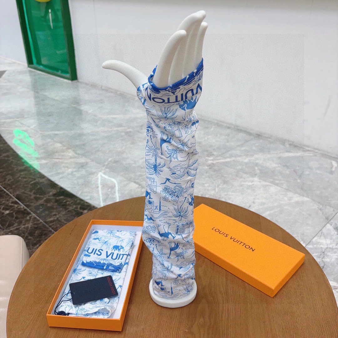 Affordable Louis Vuitton Ice Silk Sleeves