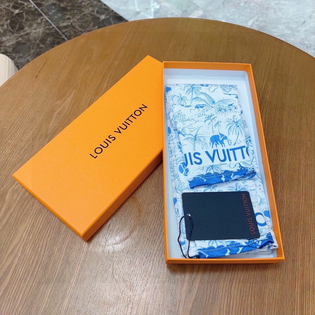 Affordable Louis Vuitton Ice Silk Sleeves