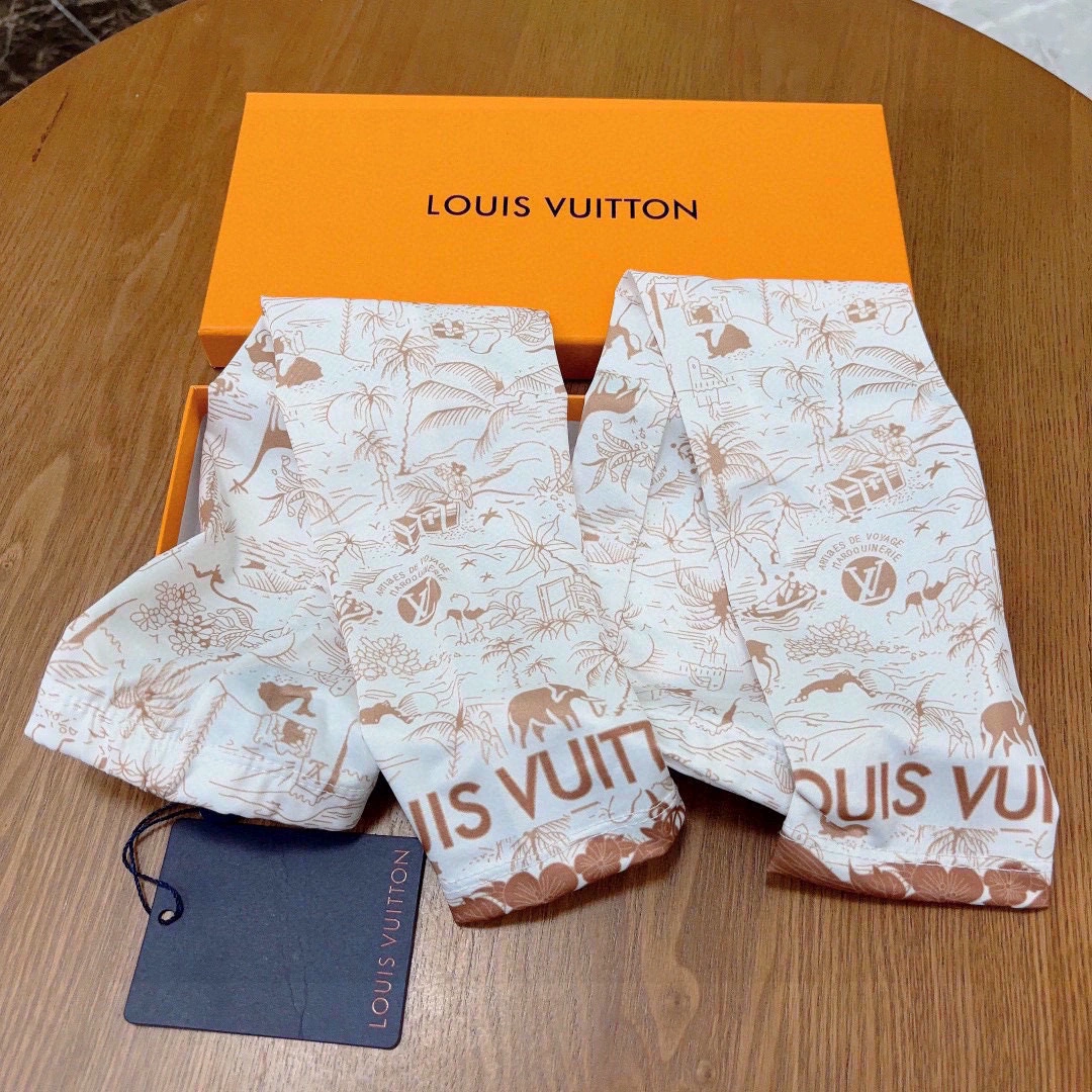 Discounted Louis Vuitton Ice Silk Sleeves