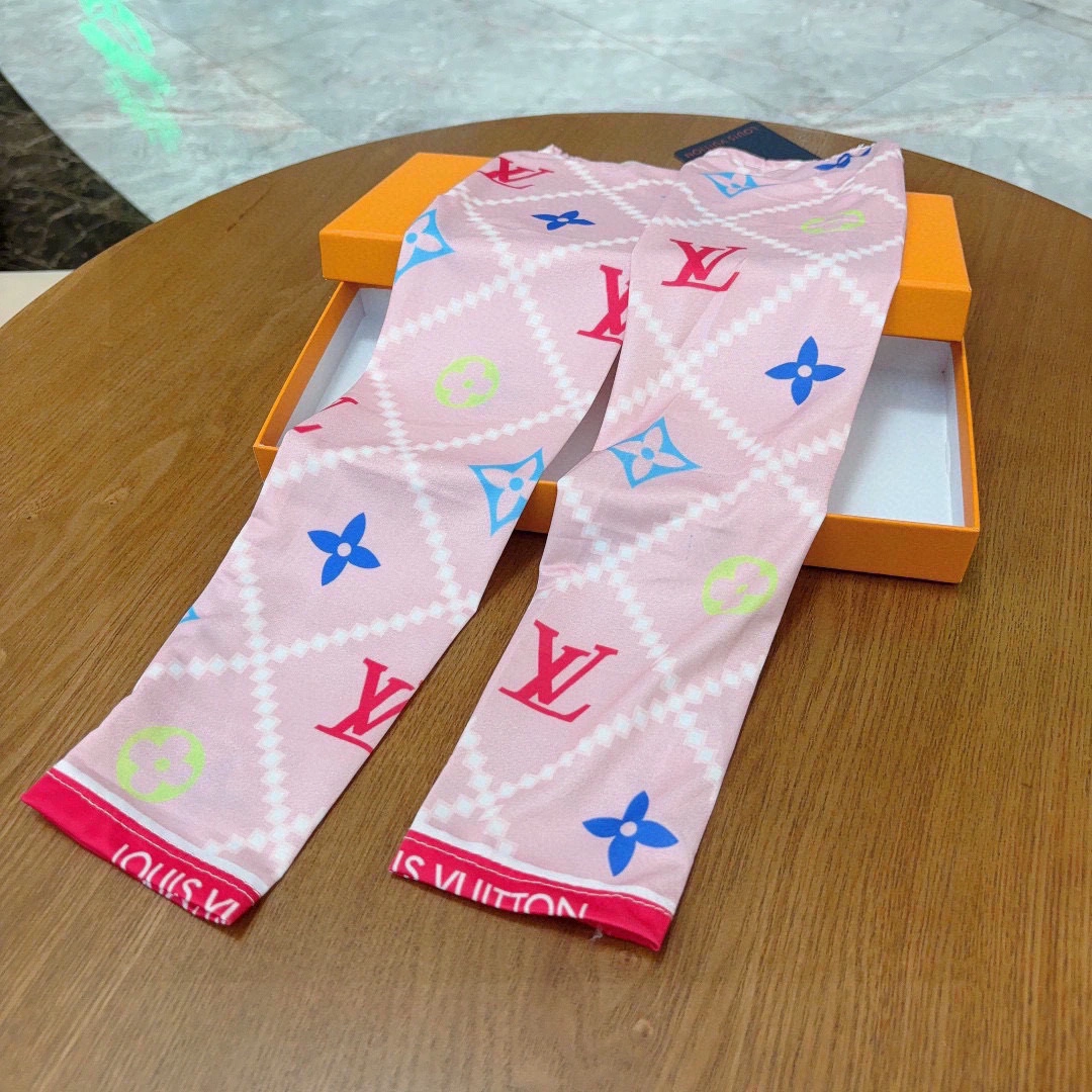 Real Louis Vuitton Ice Silk Sleeves