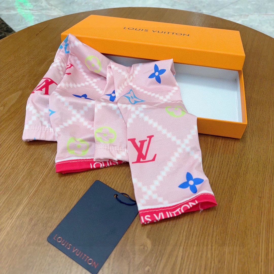 Real Louis Vuitton Ice Silk Sleeves