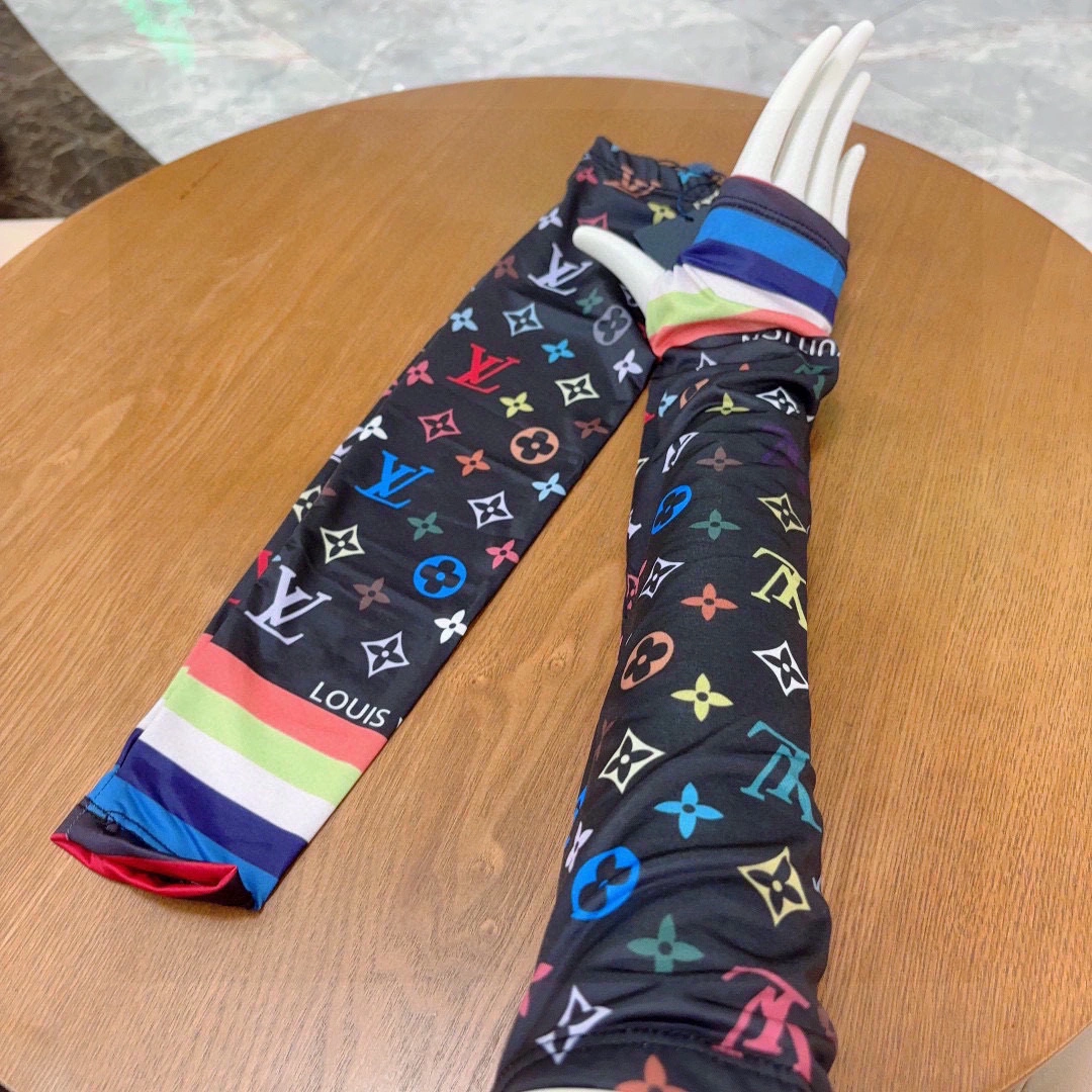 1:1 copy Louis Vuitton Ice Silk Sleeves