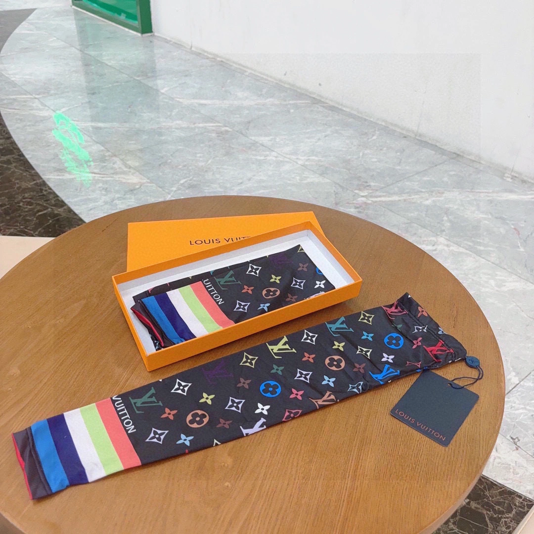 1:1 copy Louis Vuitton Ice Silk Sleeves