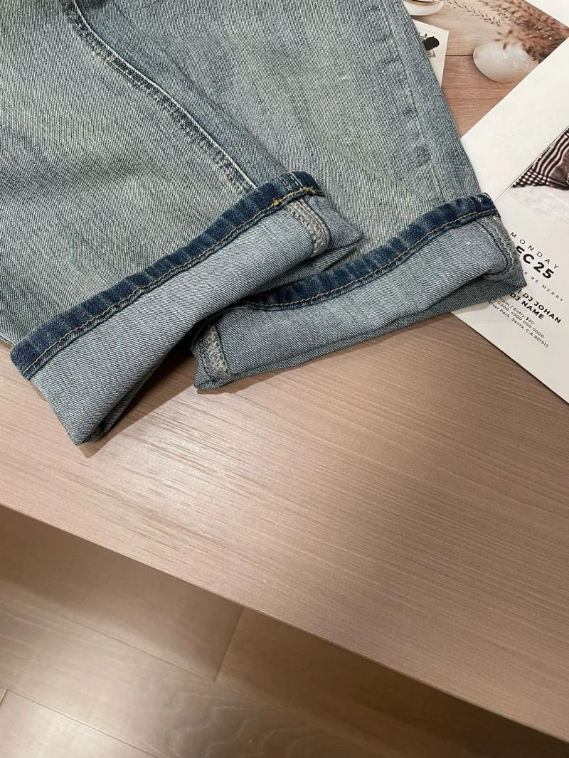 Accurate model Louis Vuitton Jeans
